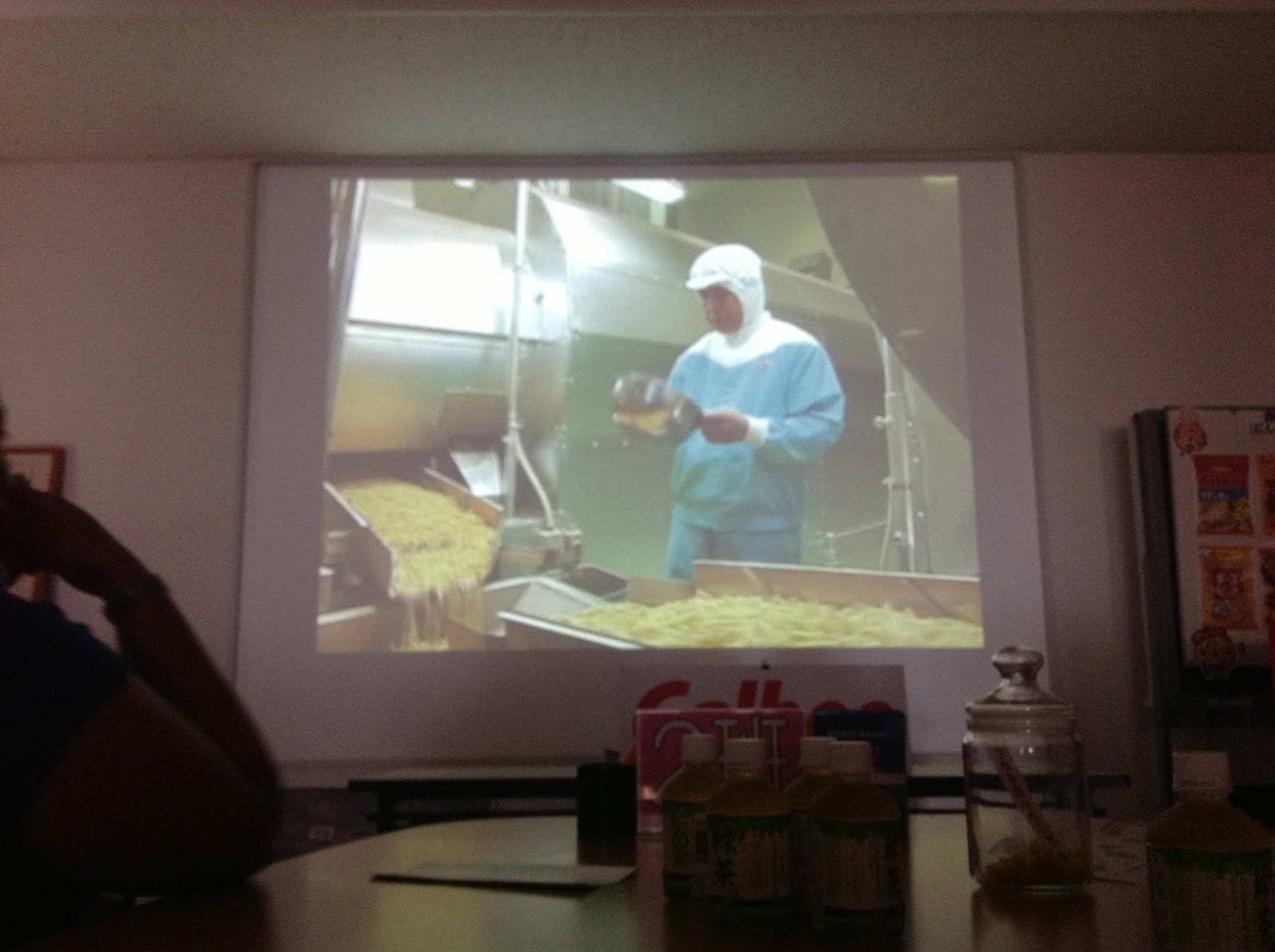 Ann Arbor Visual Art Teacher in Japan: Monday toured The Calbee Snack ...