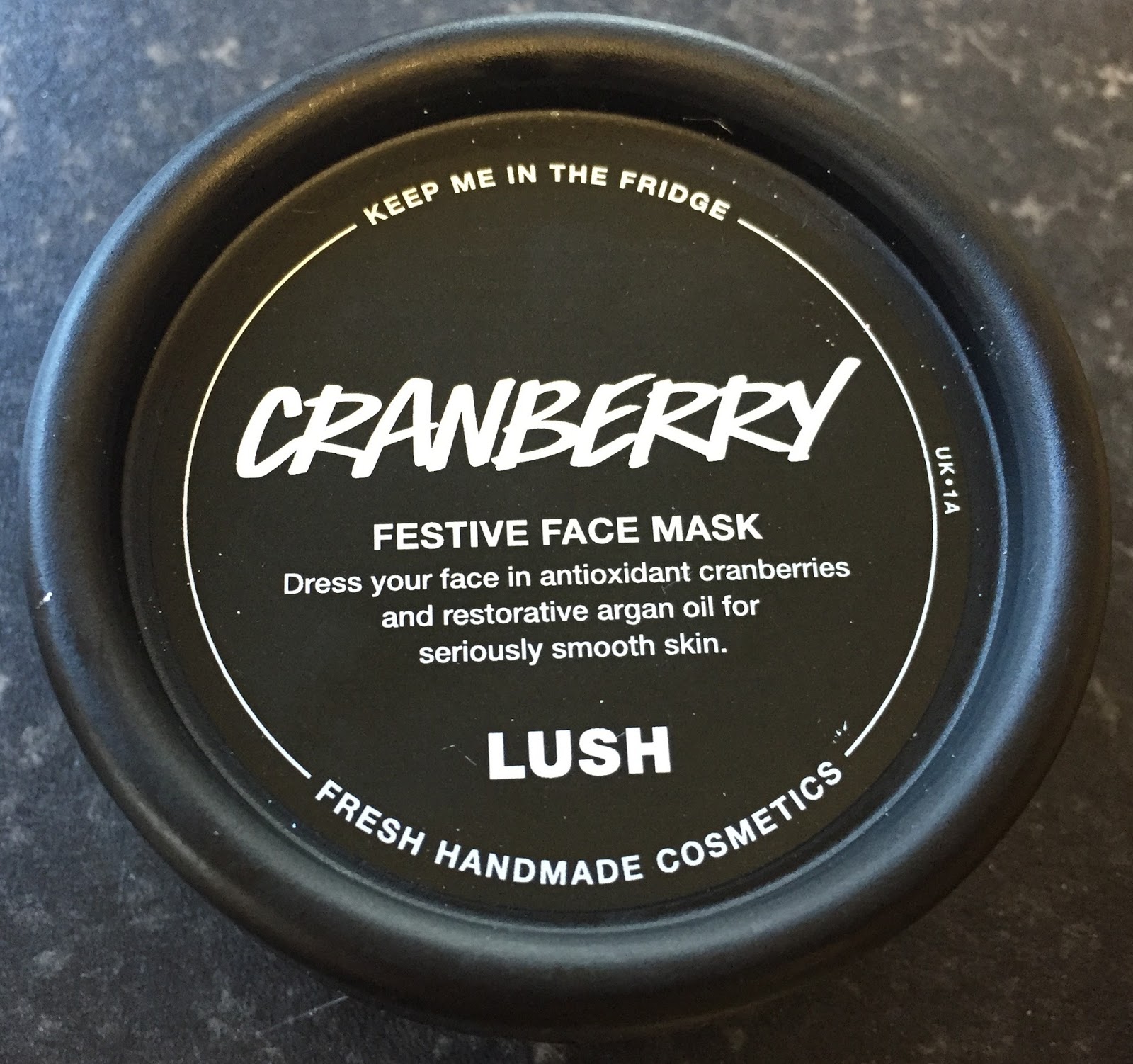 All Things Lush UK: Cranberry Festive Face Mask