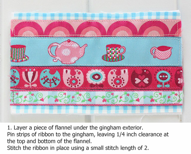 Ribbon Zippered Purse Tutorial ~ Free-Tutorial.net