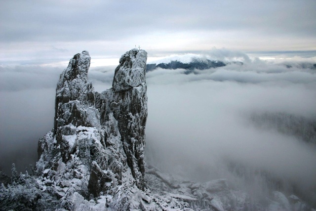 Manastirea Sihastria Rarau: Istoricul Manastiri Sihastria Rarau