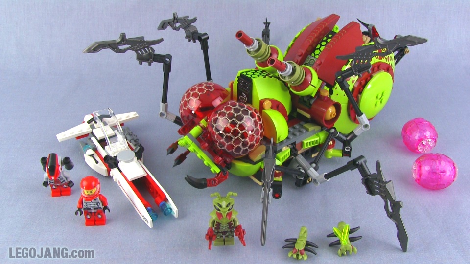 LEGO Galaxy Squad Hive Crawler 70708 set review!