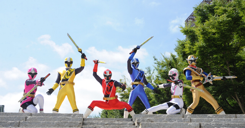 Power Rangers Ninja Steel ganha novos brinquedos na Toy Fair