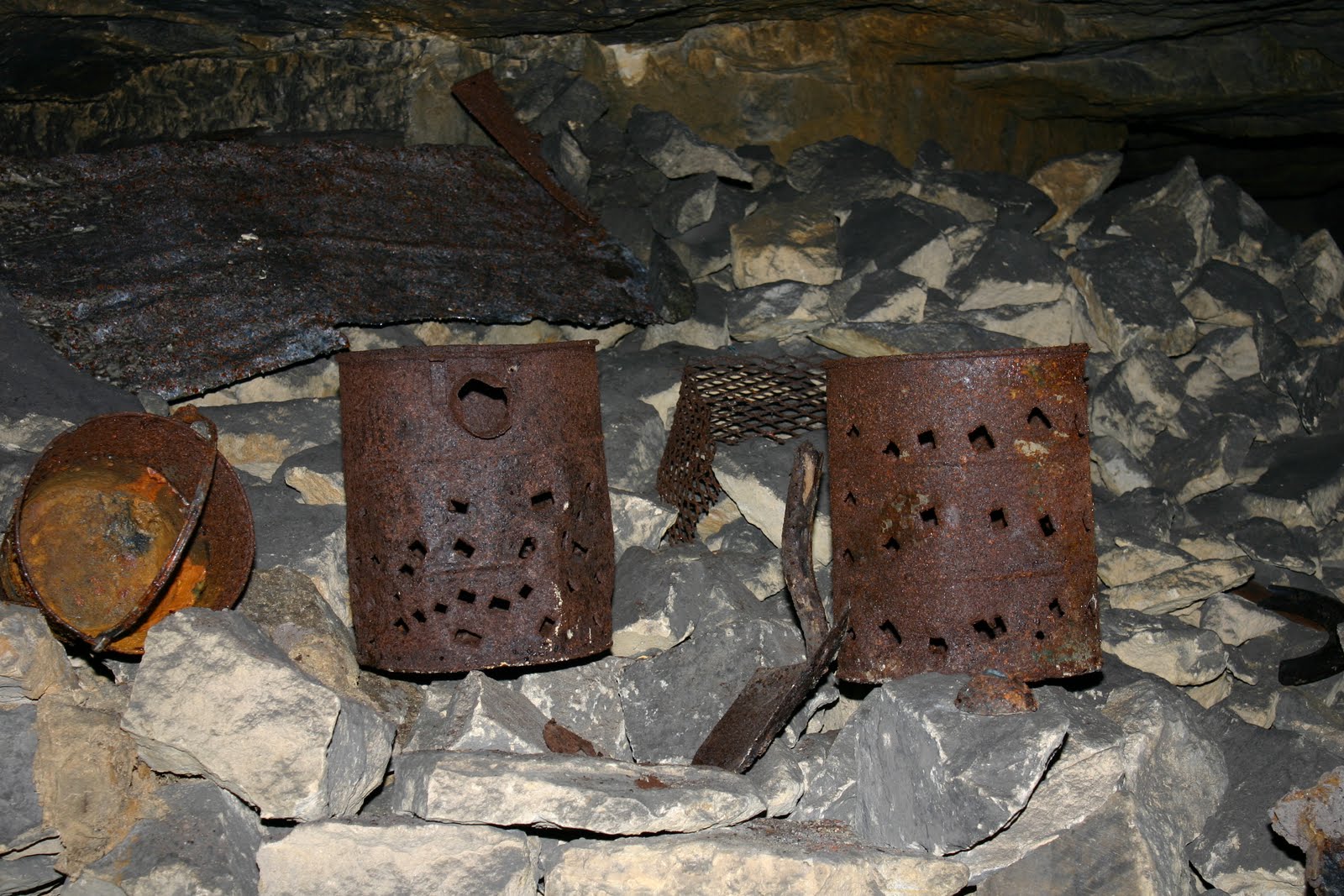 FLEXX URBEX: Sands Quarry Corsham