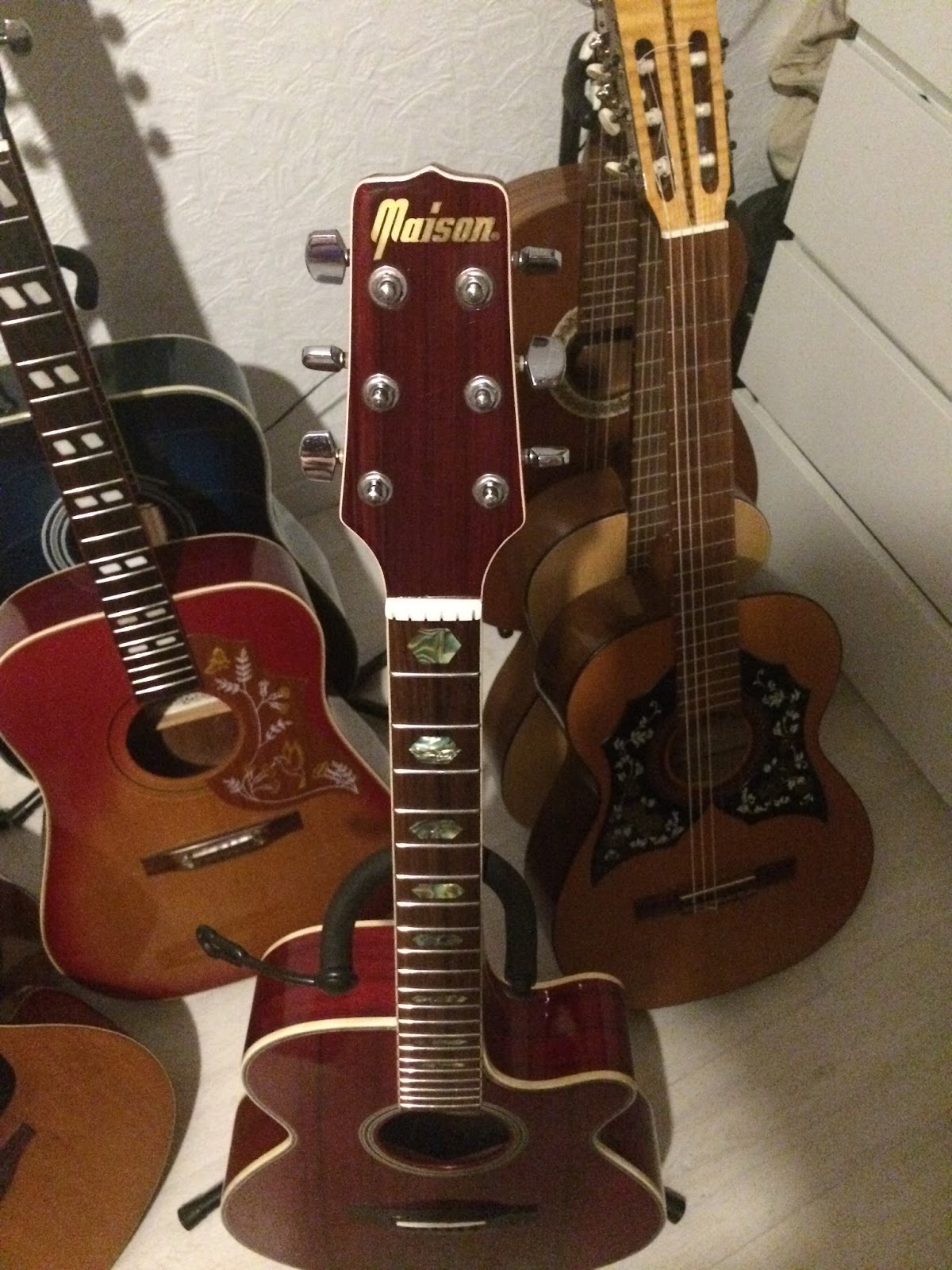 Maison EAR 443AA-TR guitar ][ Maison EAR443 AA TR guitar - Semi ...