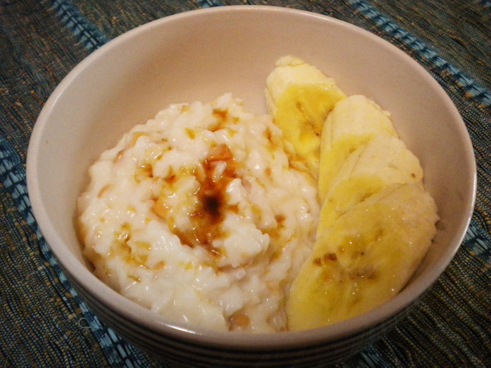 Gormandize: Chadian Breakfast Bouille (Rice and Peanut Porridge)