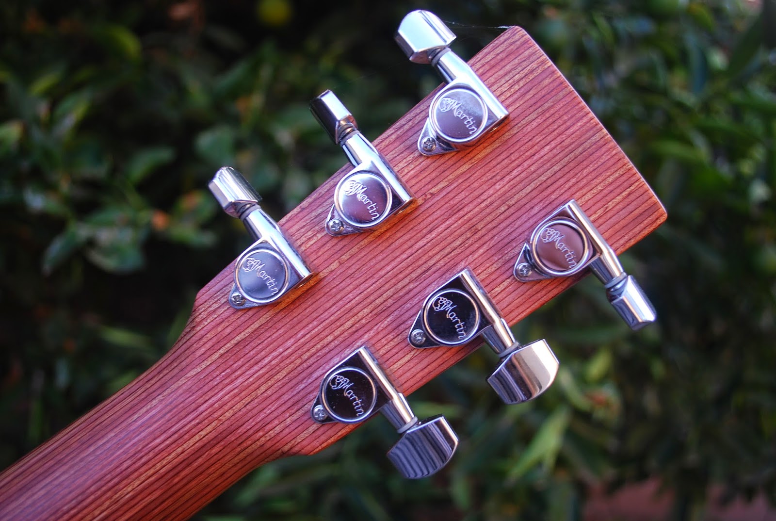 Rex and the Bass: Little Martin LX1E Acoustic Electric Parlour Guitar ...