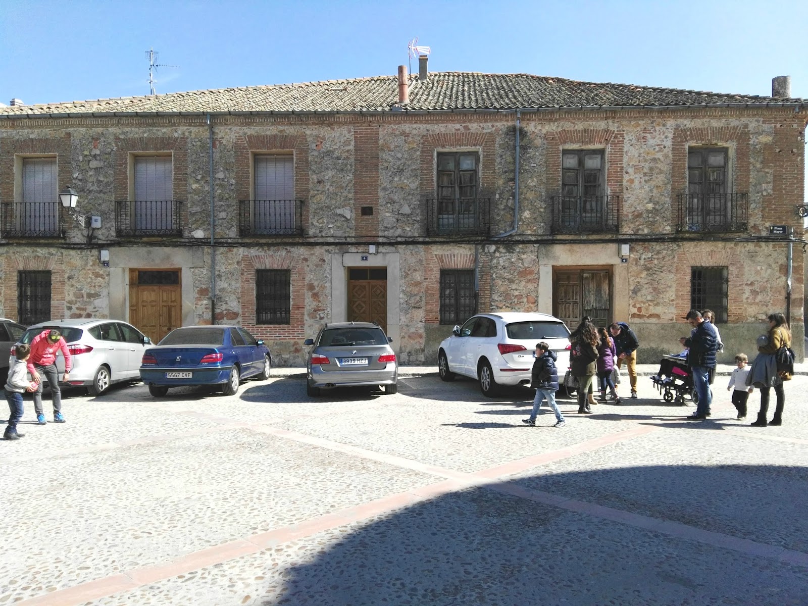 Mi Tiempo en Tus Manos: Escapada en familia a Aldea Real, Segovia