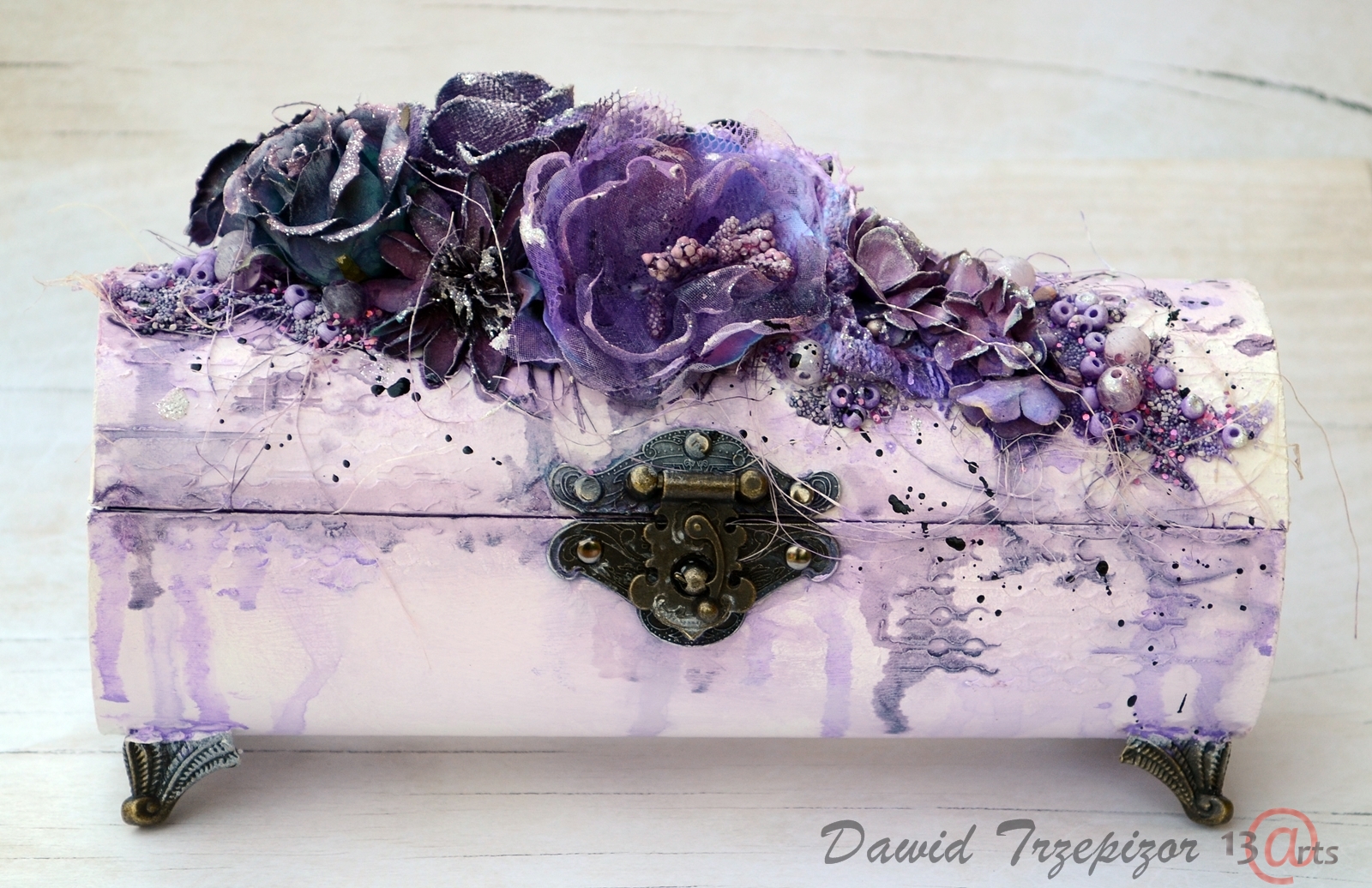 13 arts: Violet box by Dawid