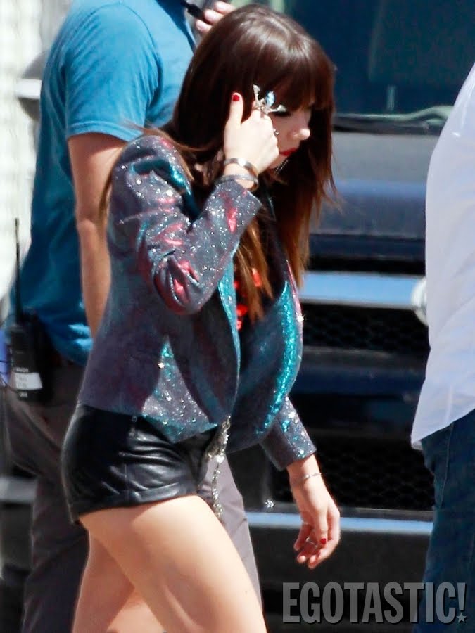 fashion model: Carly Rae Jepsen Racy Outfit on Set of Her Music Video ...