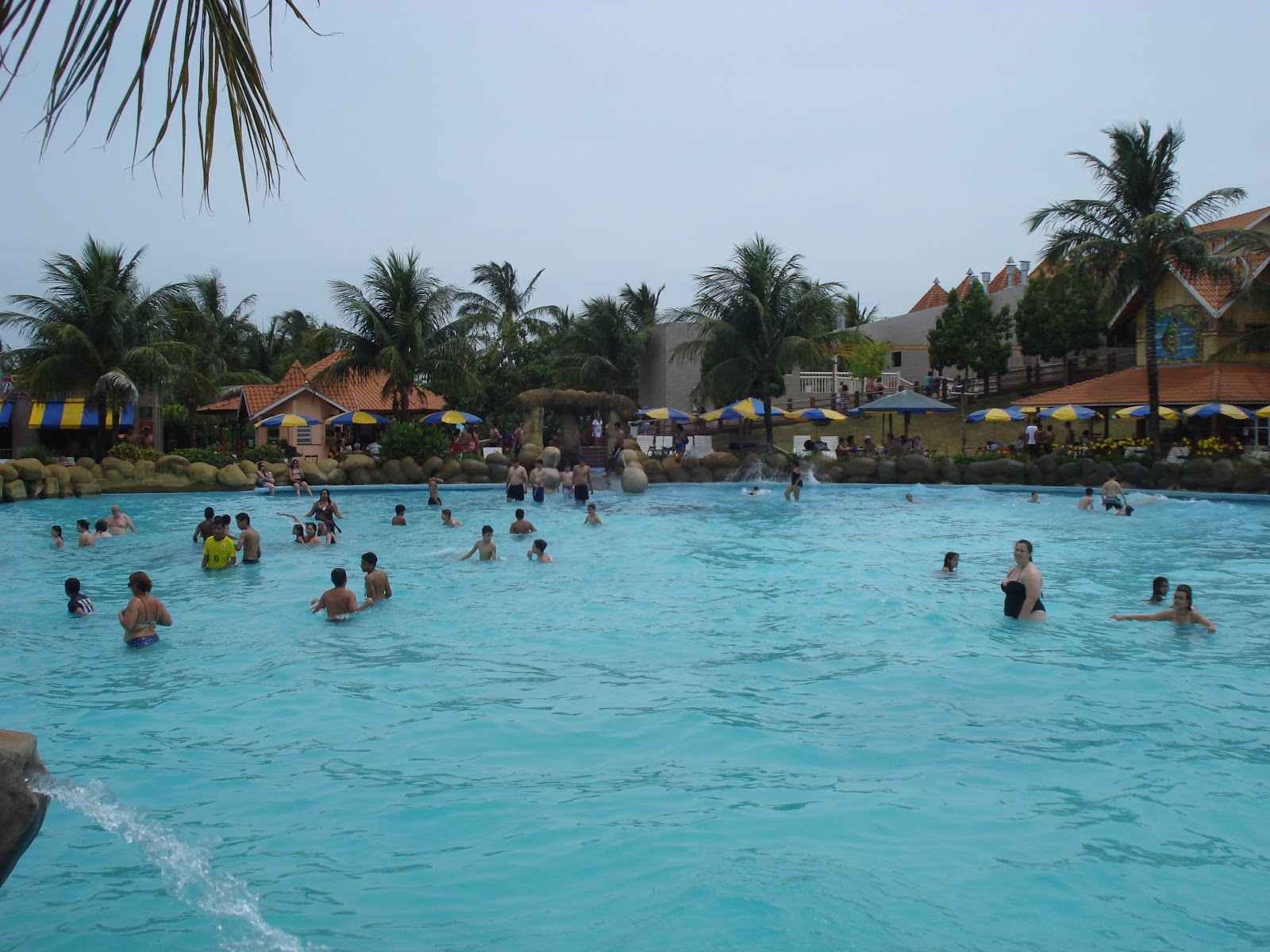 CRAS MOÊMA: 29 de Novembro ProJovem visita Ody Park Aquático