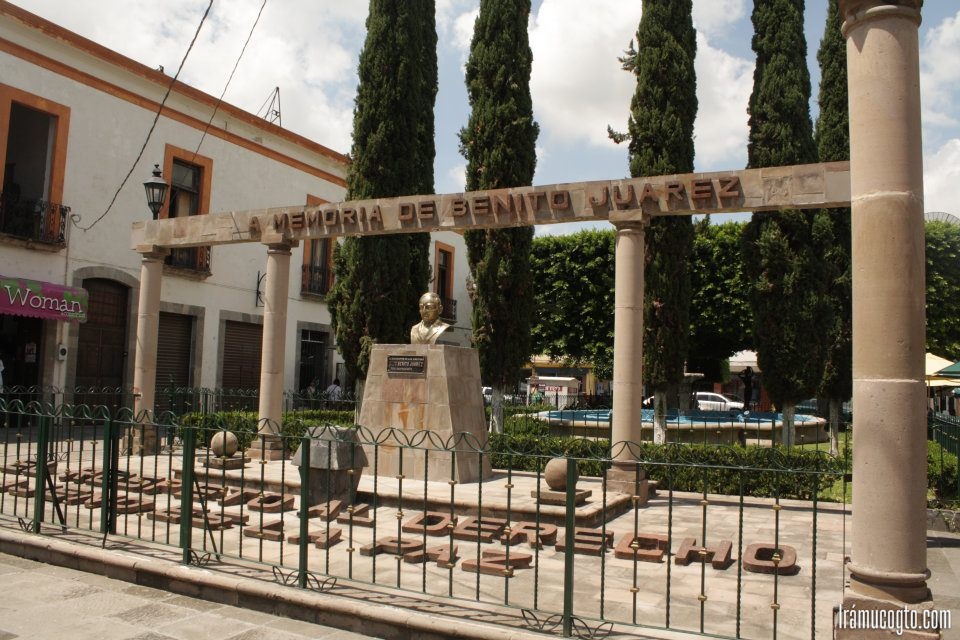 Breve historia e imágenes actuales de Acambaro, Guanajuato