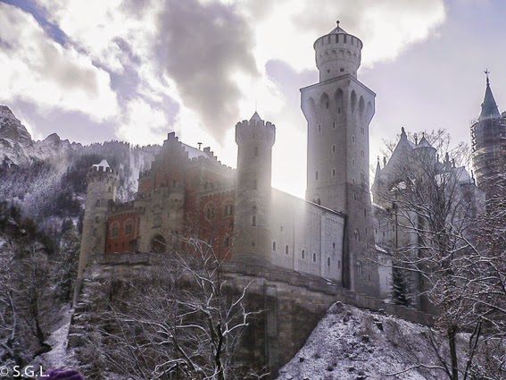 EL CASTILLO DEL REY LOCO | Andén 27