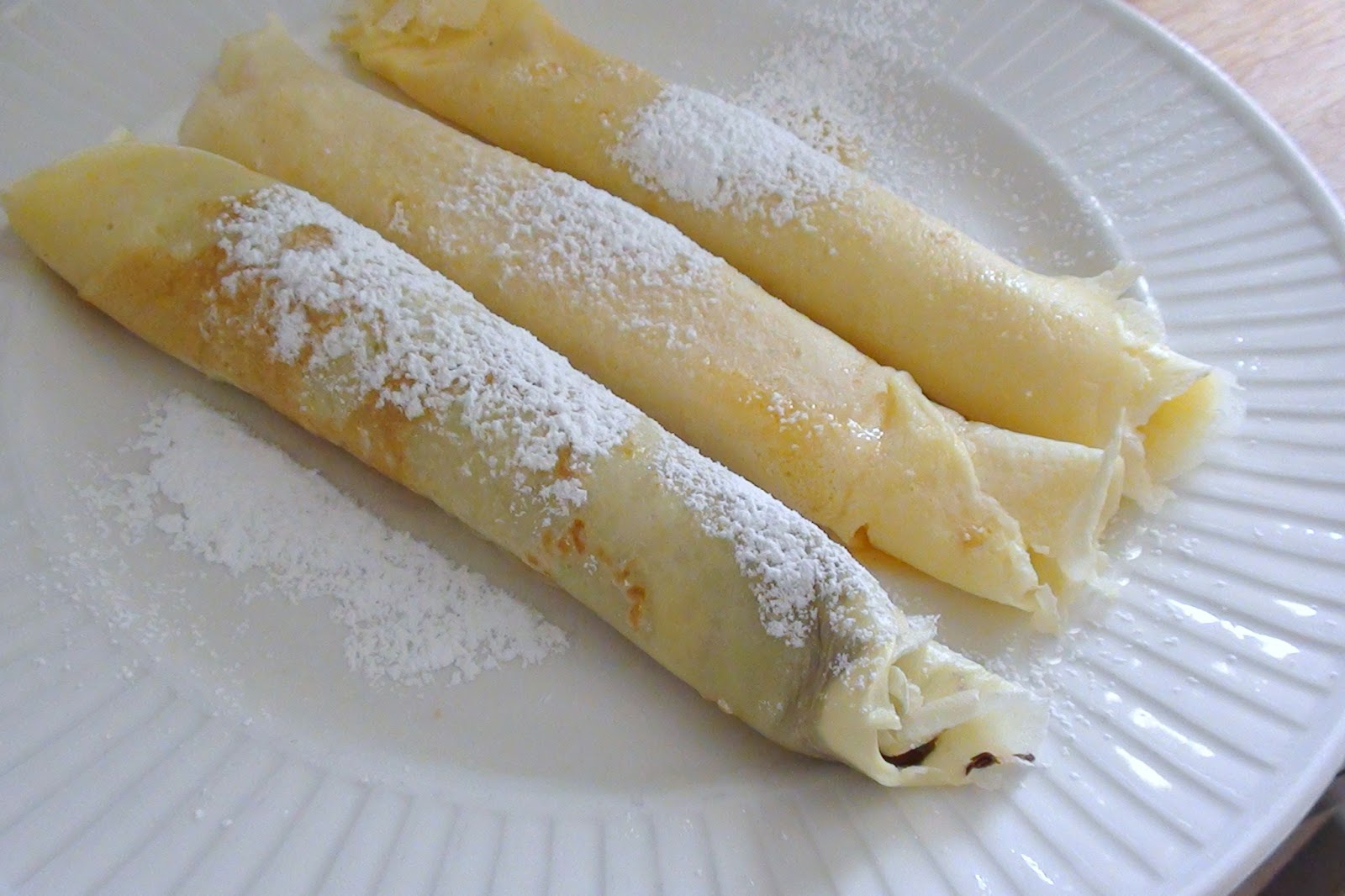 zsuzsa is in the kitchen: CREPES - PALACSINTA