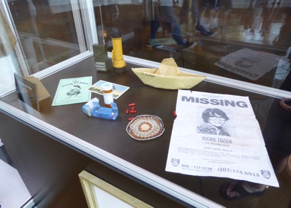 Hollywood Movie Costumes and Props: IT movie costumes and props on ...