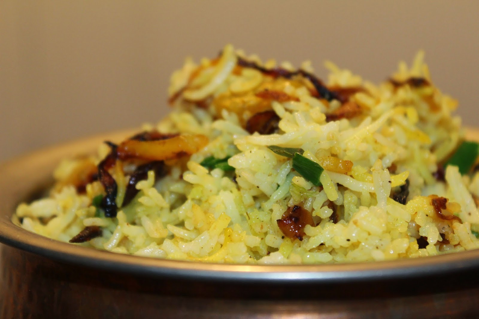 My Kitchen's Aroma: Aloo and Spring onion rice