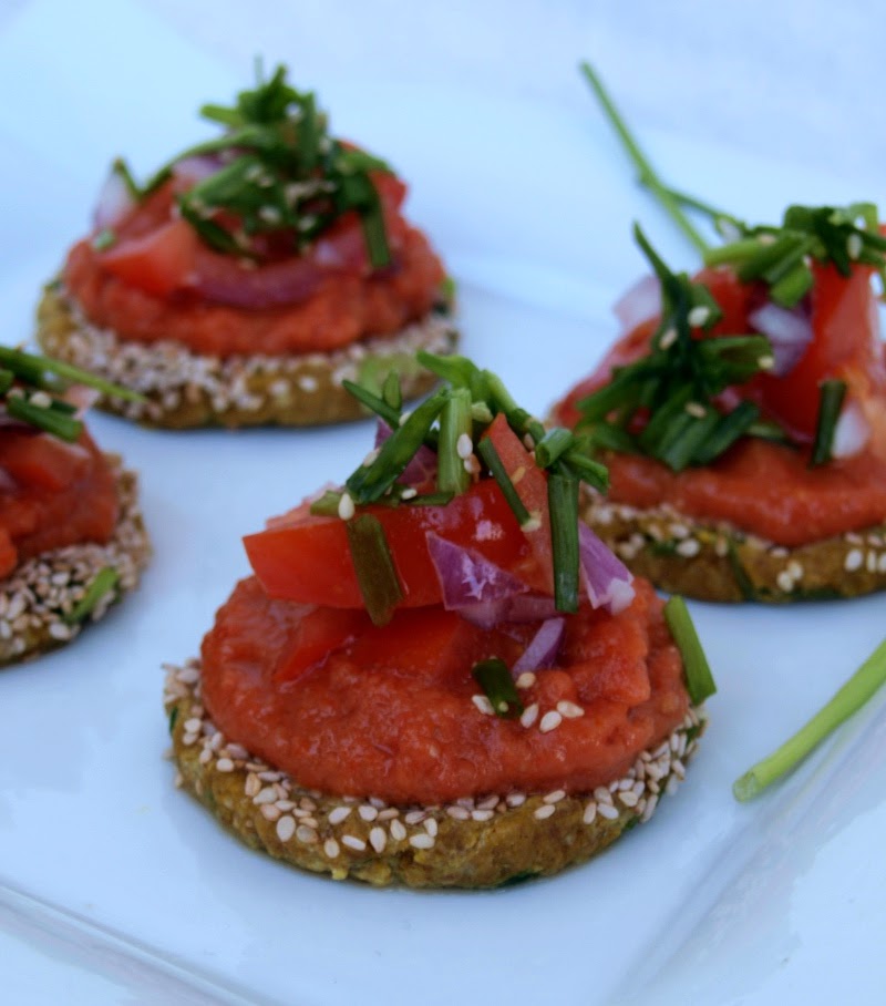 RAW, FIT & HAPPY: SESAME TOMATO CANAPÉS