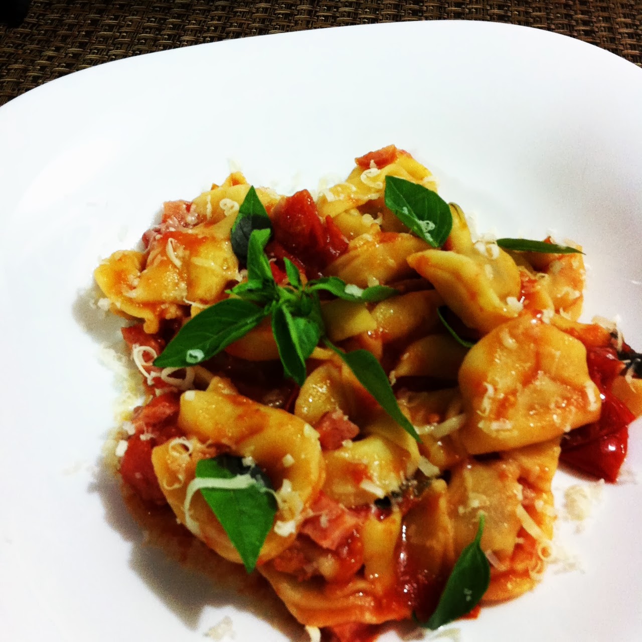 Capeletti ao molho fresco e tender | Receita Ricardo Guerra