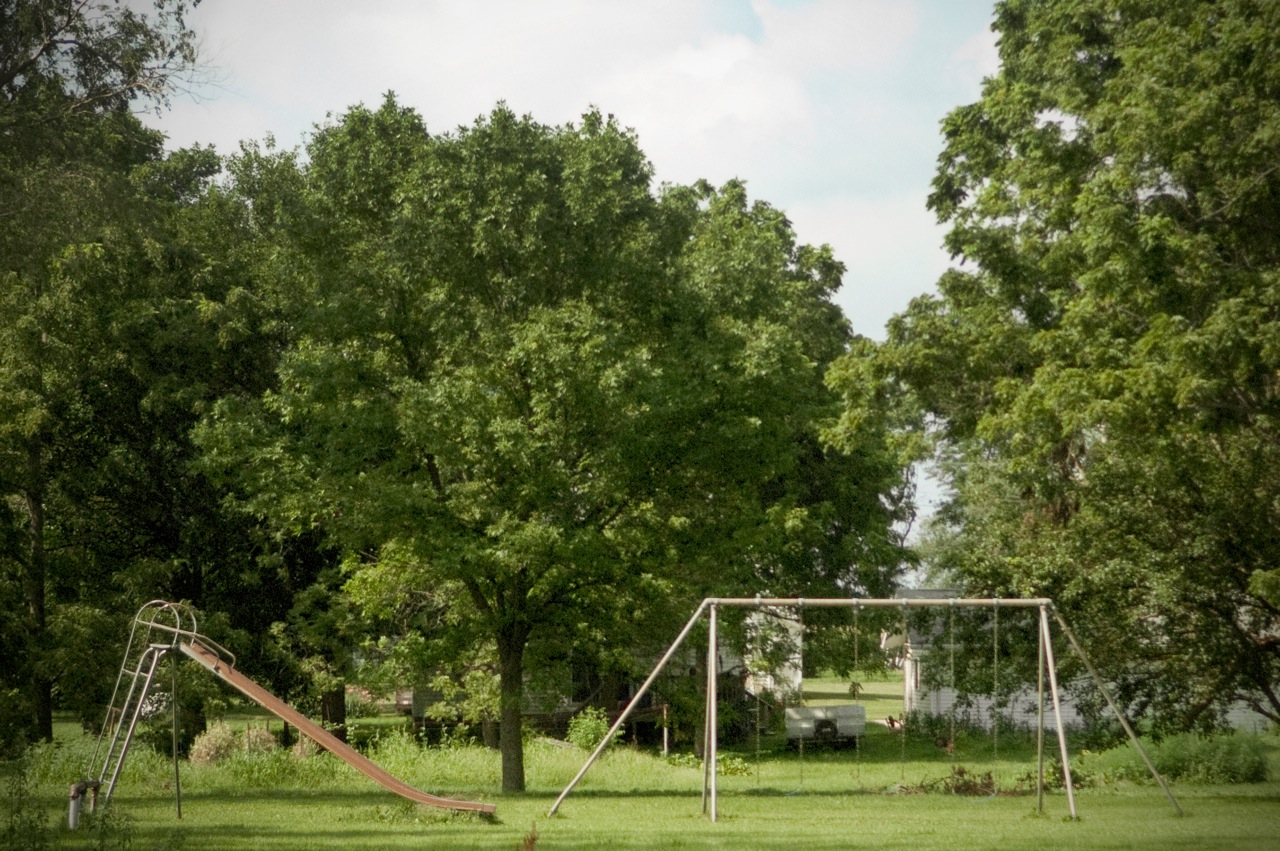 Bailey's Buddy: Beaver, Iowa...a Tiny Iowa Town in Transition. Photos ...