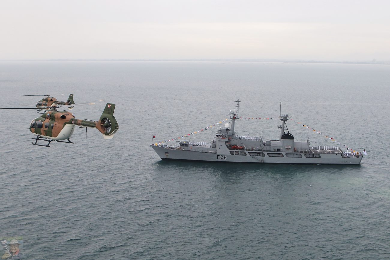 THAIDEFENSE-NEWS: การสวนสนามทางเรือนานาชาติ International Fleet Review ...