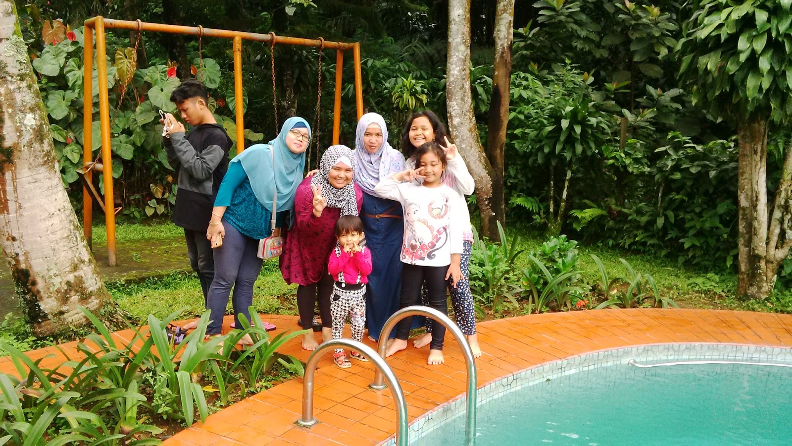 Tahun Baru 2016 At Villa Rindam Mega Mendung Puncak Cerita Cinta Umi Nabila