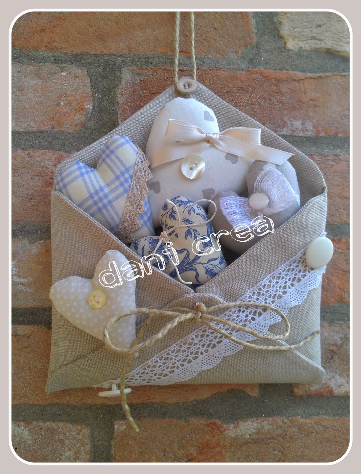 Cucito creativo : cuori e cuoricini per san Valentino