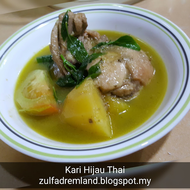 ZULFAZA LOVES COOKING: Kari Hijau Thai (Ayam)