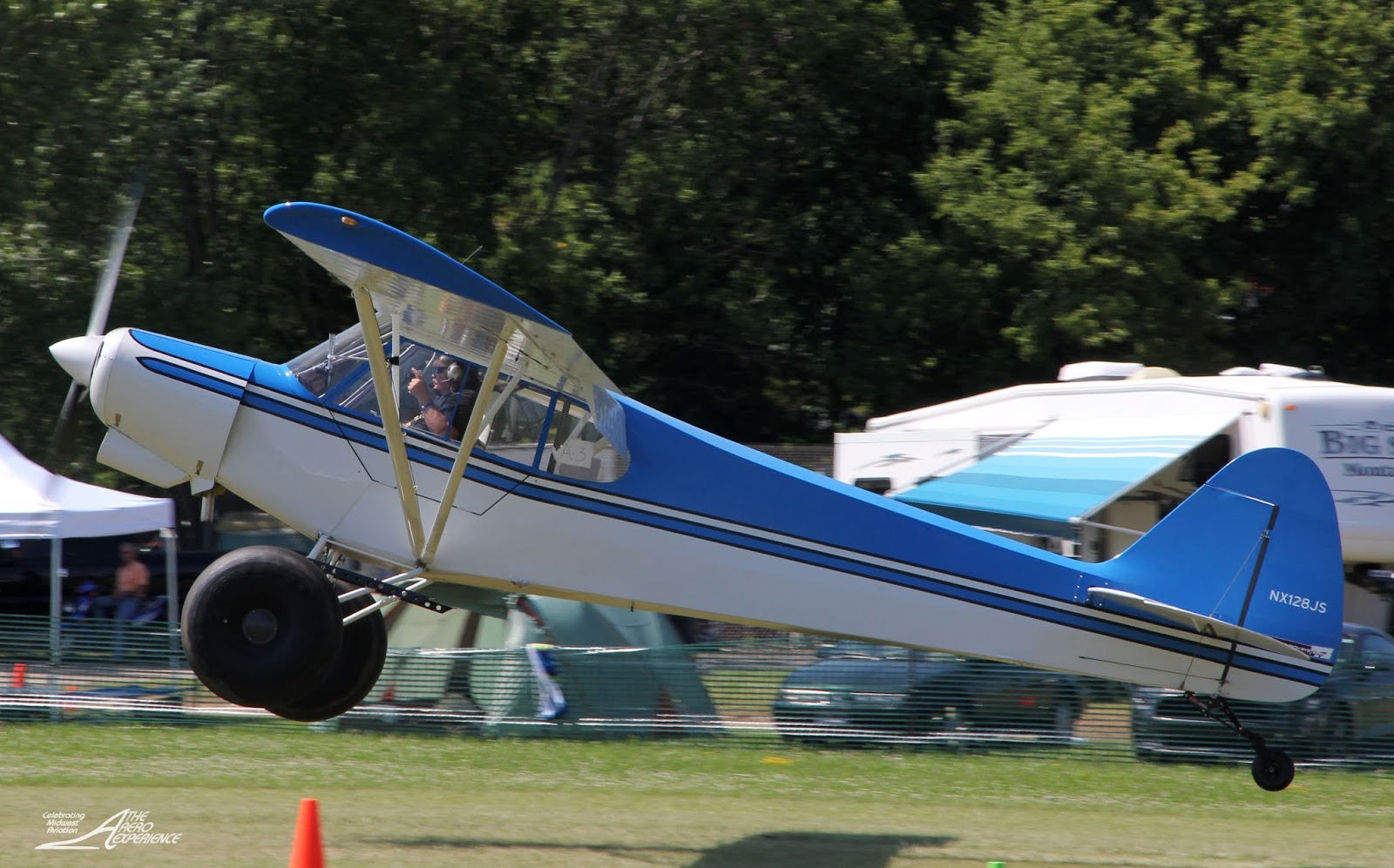 The Aero Experience: EAA AirVenture Oshkosh 2016: Ultralight Area ...