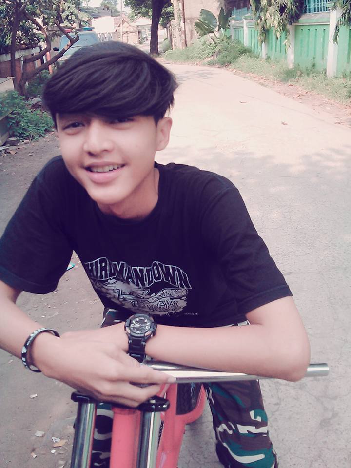 Faiz Putra Cowok Kece: Juli 2016