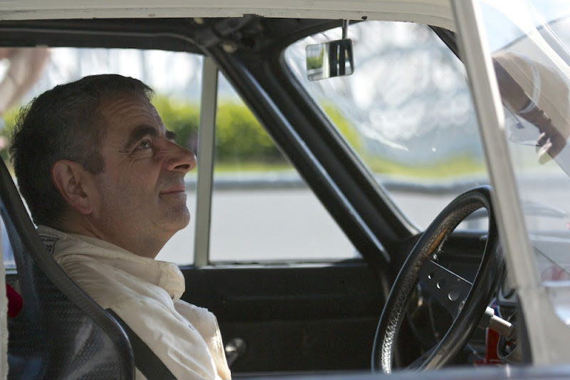 Rowan at the Goodwood 2013 (race) | Rowan Atkinson Fan