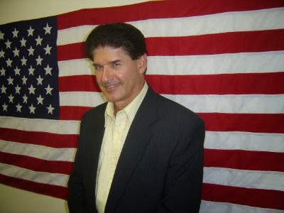 Encyclopedia of American Loons: #947: David Wynn Miller