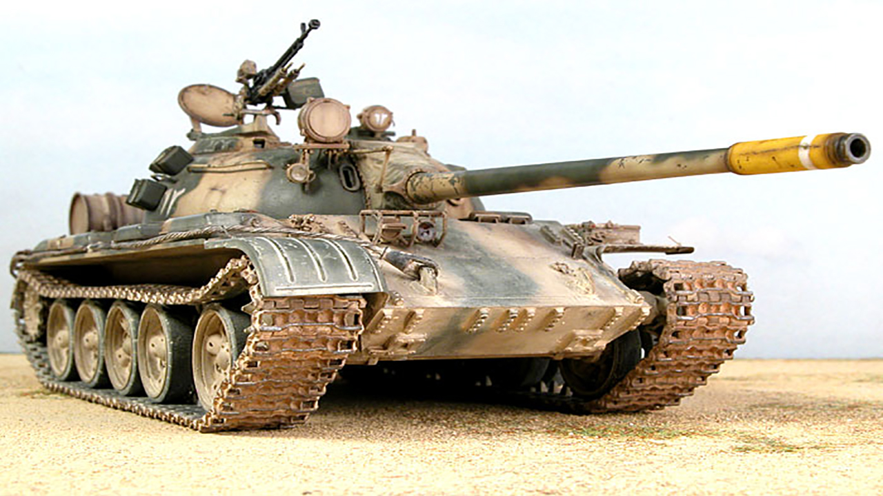 Arthur Pewty's maggot sandwich: The tank.