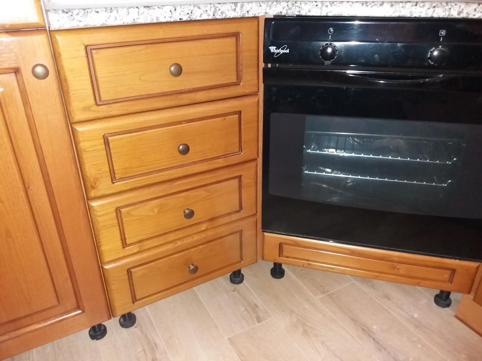 Montaj mobila 0771 354 684 | MONTATOR de MOBILA - Montez orice tip de ...