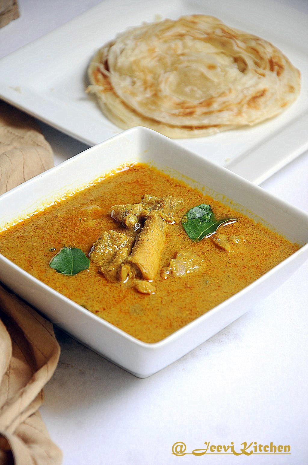 Jeevi Kitchen: Chicken Salna