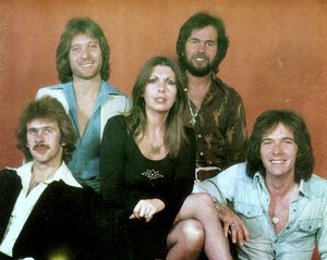 Magic Pop: Muere John Tout de los Renaissance