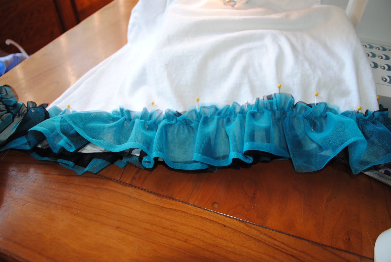 just the 9 of us: Chiffon Skirt Tutorial