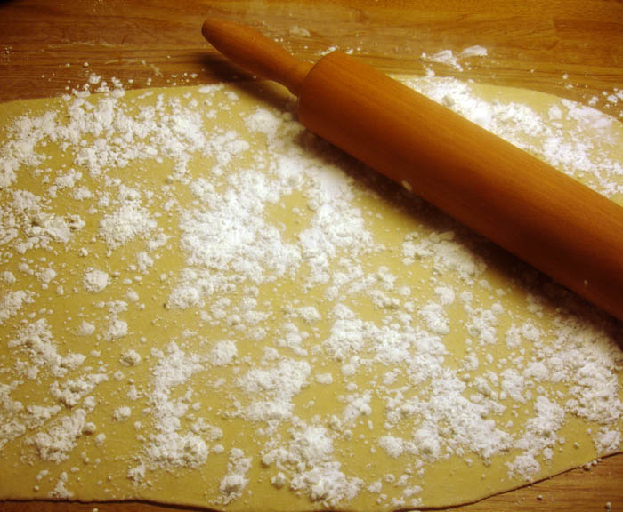 libyan food: Arabic Savoury Pastries: Bureek Muwaraq بوريك مورق