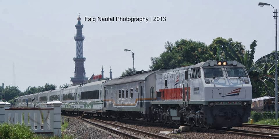 Ragam Kereta Api Indonesia: KA.ARGO BROMO ANGGREK GO GREEN