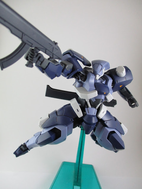 Lightning Quantum's Base: HG 1/144 Hyakuren Gallery