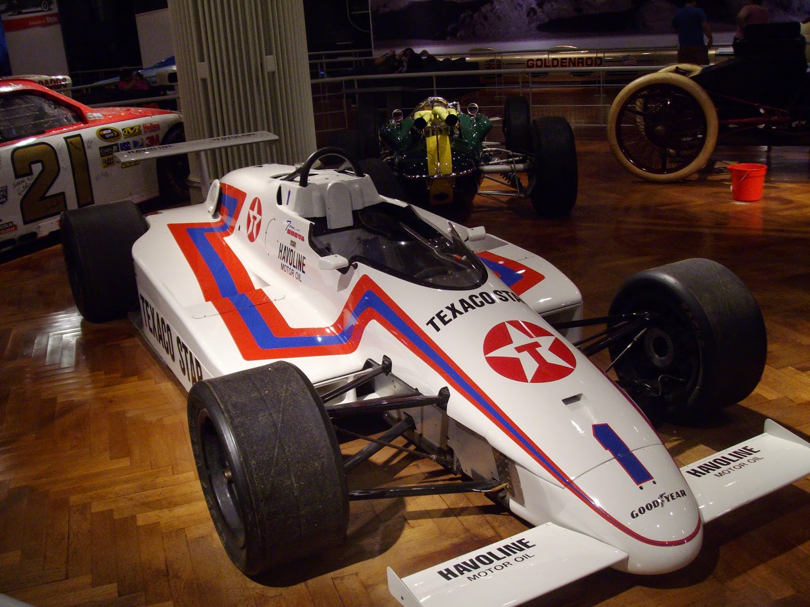 Mitten State Sports Report: Cars At Henry Ford!