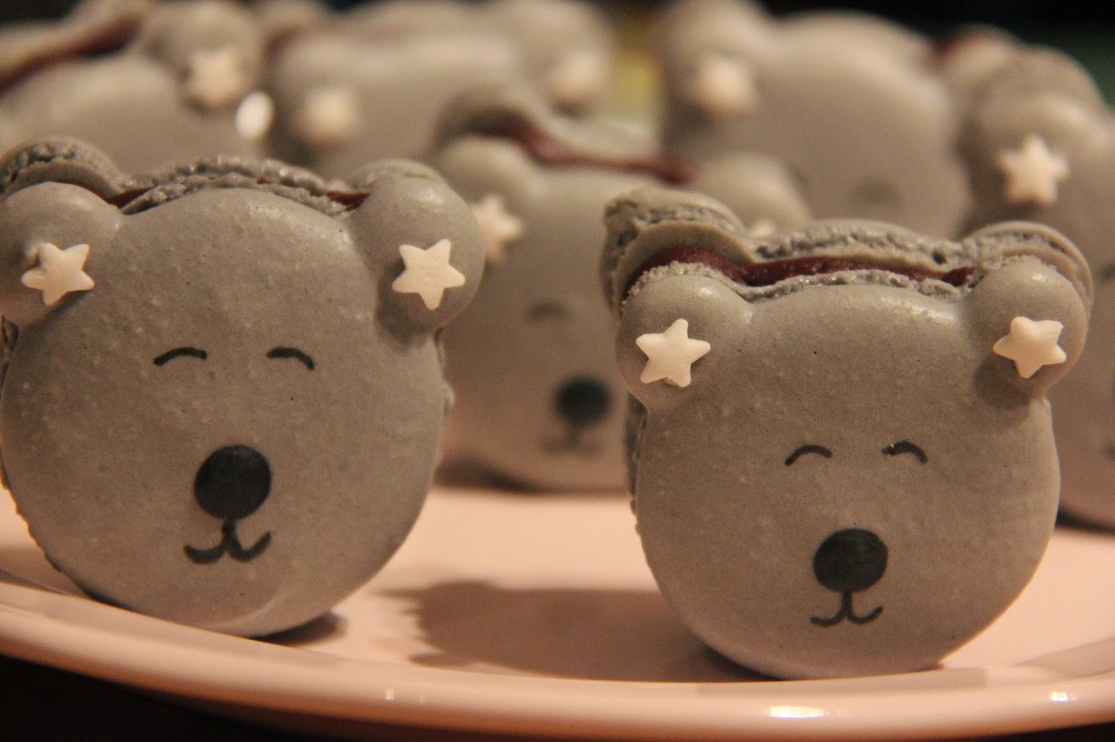 Passion for Baking: Caramel Koala Macarons