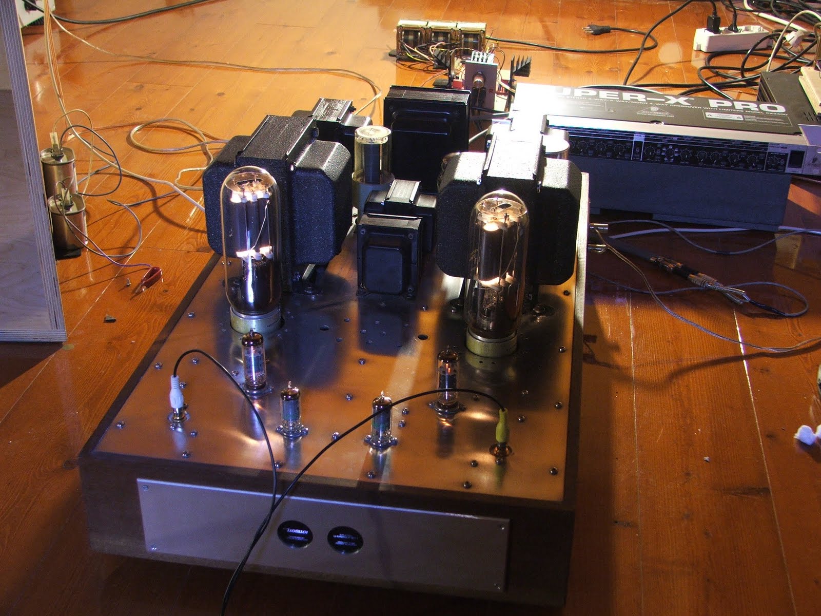 doityourselfaudio: Uesugi SE 211 Tube Amplifier