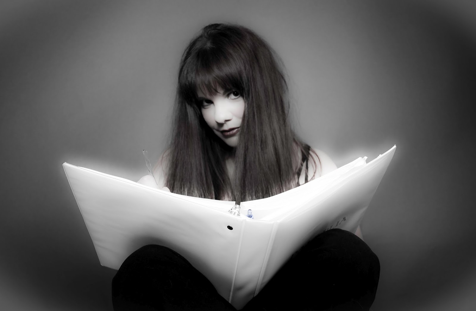 The Wizard's Cauldron - Author Interview Blog: Introducing Jessica McHugh!