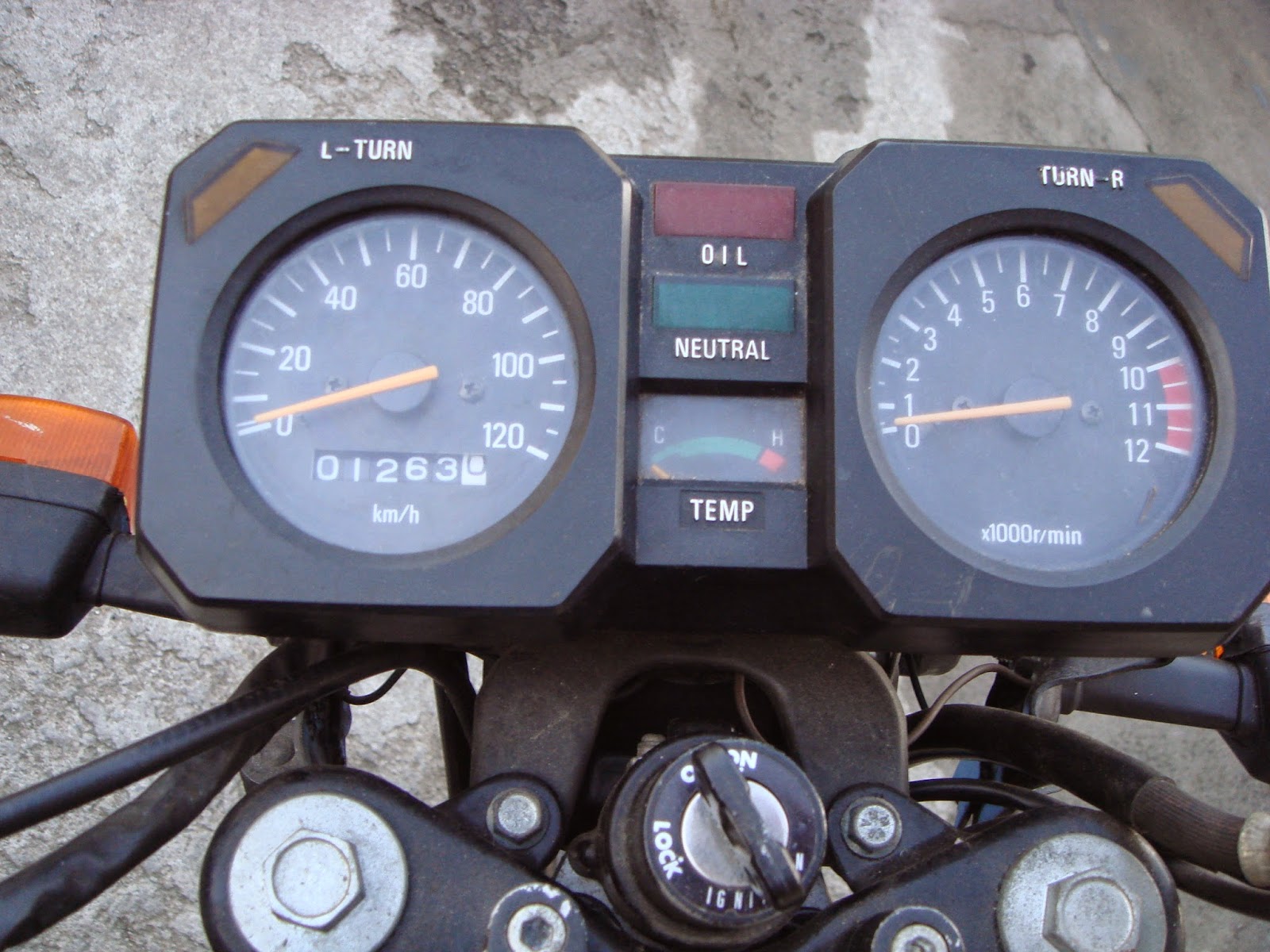 - JT Motas Motorizadas e Peças: vendo yamaha rz 50 preta