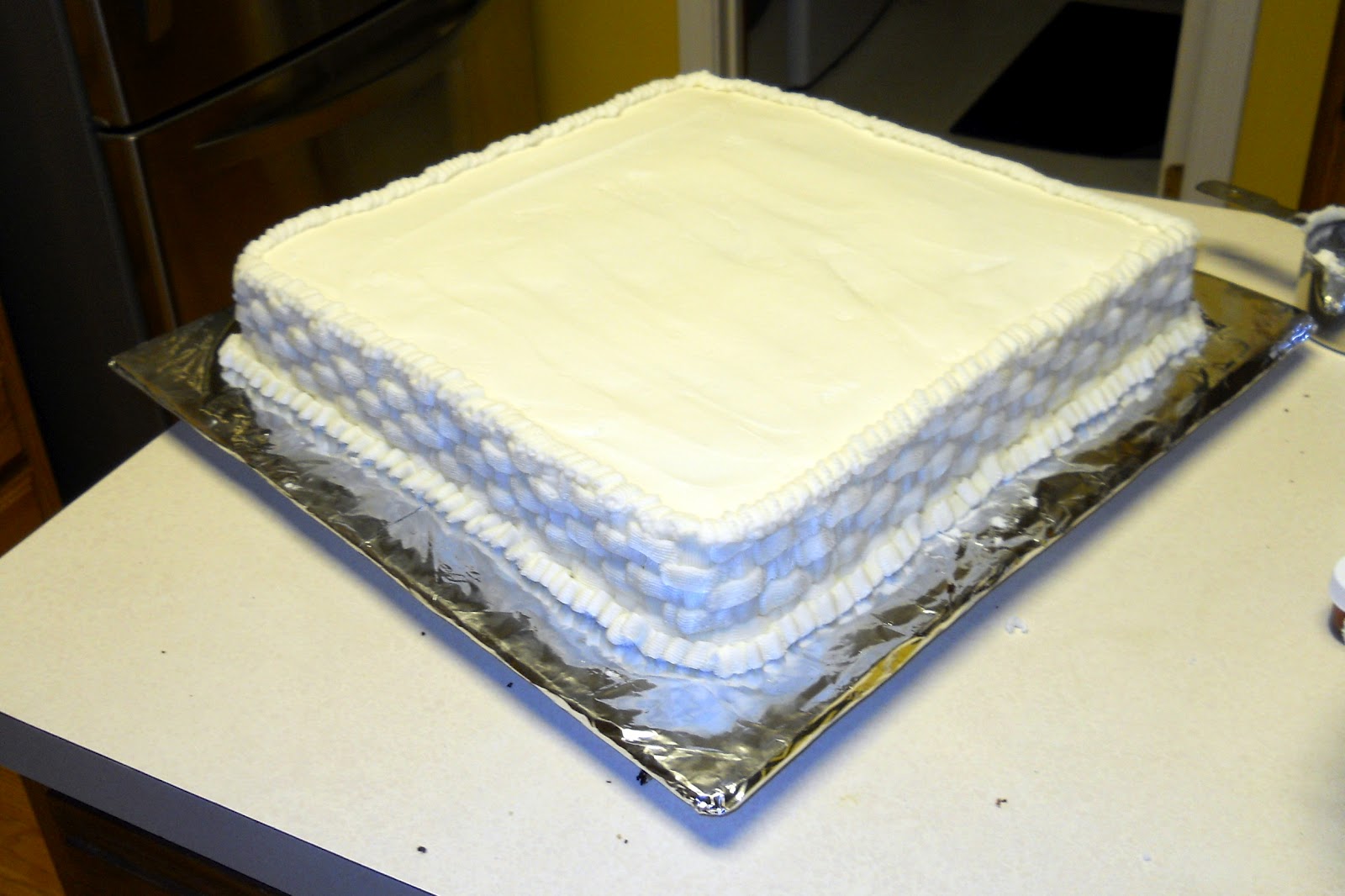 Lombardo Lagniappe: Slam Dunk Basketball Cake!