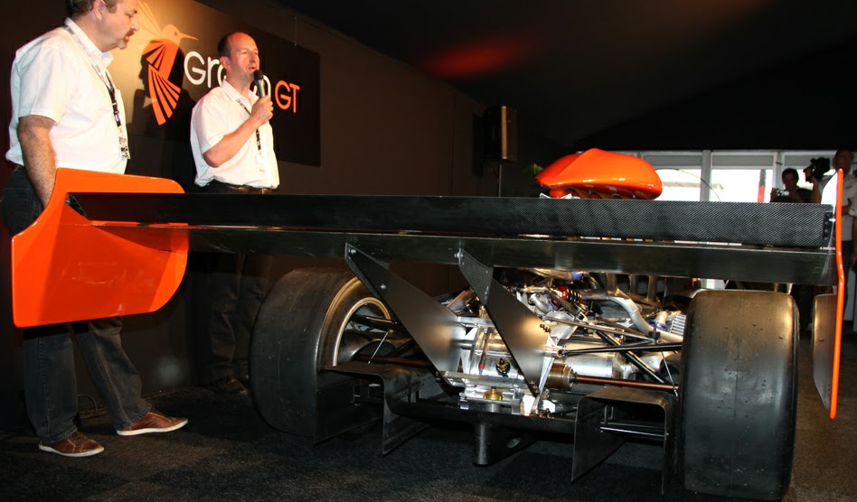 DOMODOS: GreenGT H2 en el Box 56 de Le Mans 2013