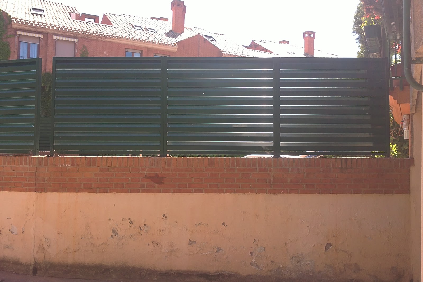 TALLERES MONTIEL: VALLA METALICA DE LAMAS