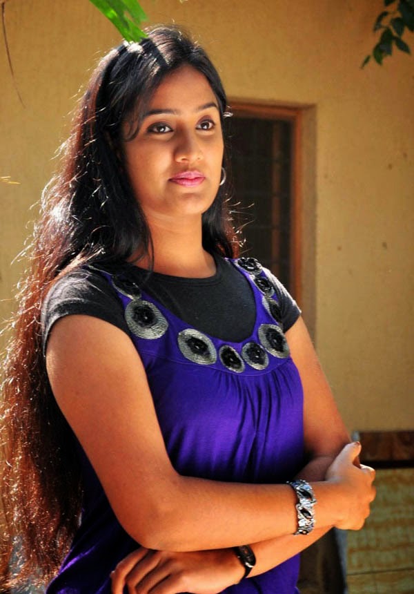 Sravani TV Actress Hot Pictures Gallery - MOVIEEZREEL.BLOGSPOT.COM