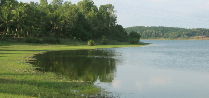 Sasthamkotta Lake Kollam - Best Resort in Kerala