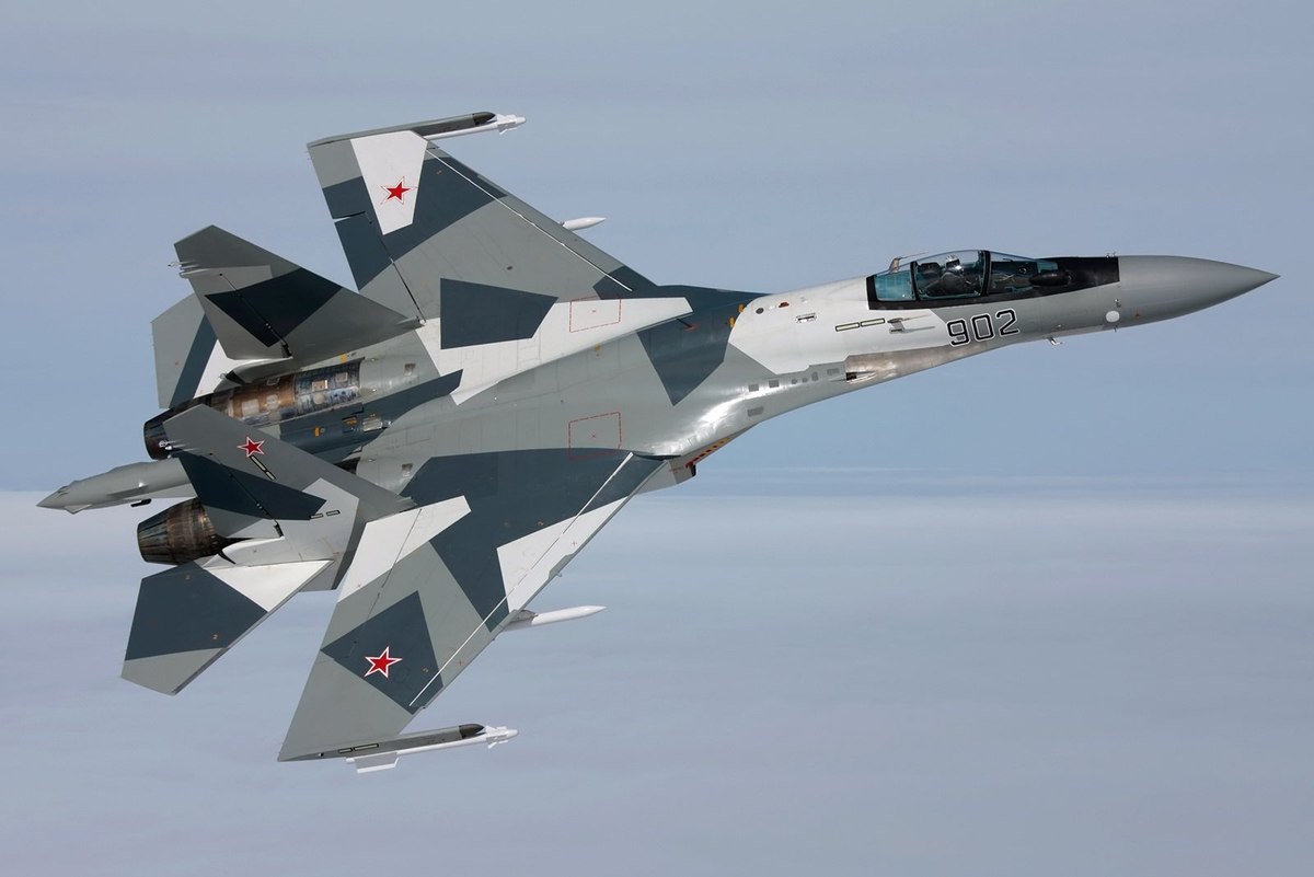 Planes Picture Collection: Sukhoi Su-35