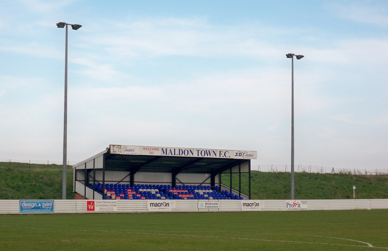 Football Grounds visited by Richard Bysouth: Maldon & Tiptree FC